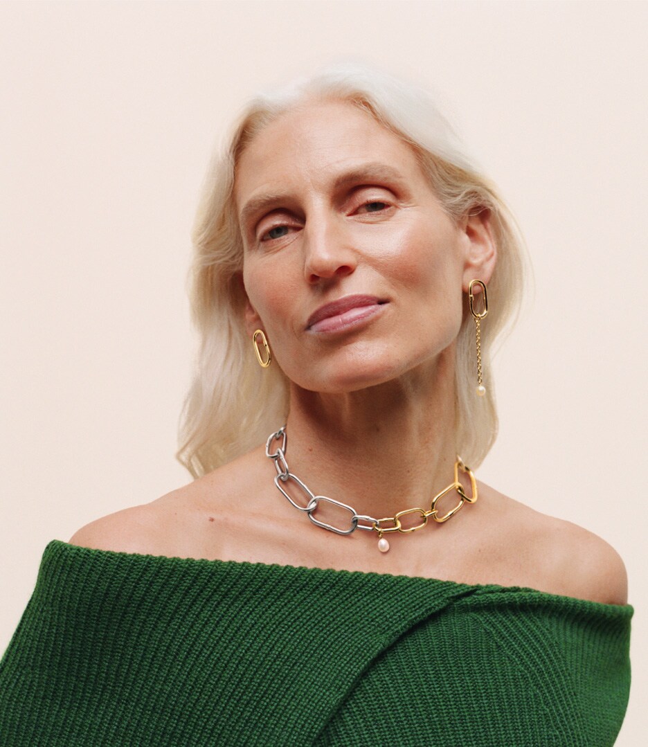 Pendants in gold, silver and pearls | TOUS